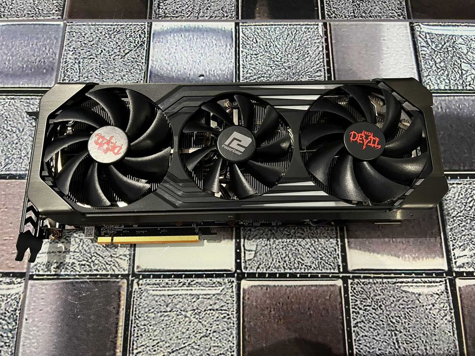 Placa Video AMD Radeon RX 6700 XT 12gb Full box 4K 8K Vatra Dornei • OLX.ro