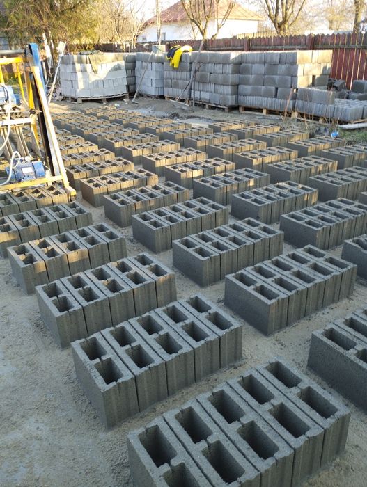 Boltari beton de zidit Craiova • OLX.ro