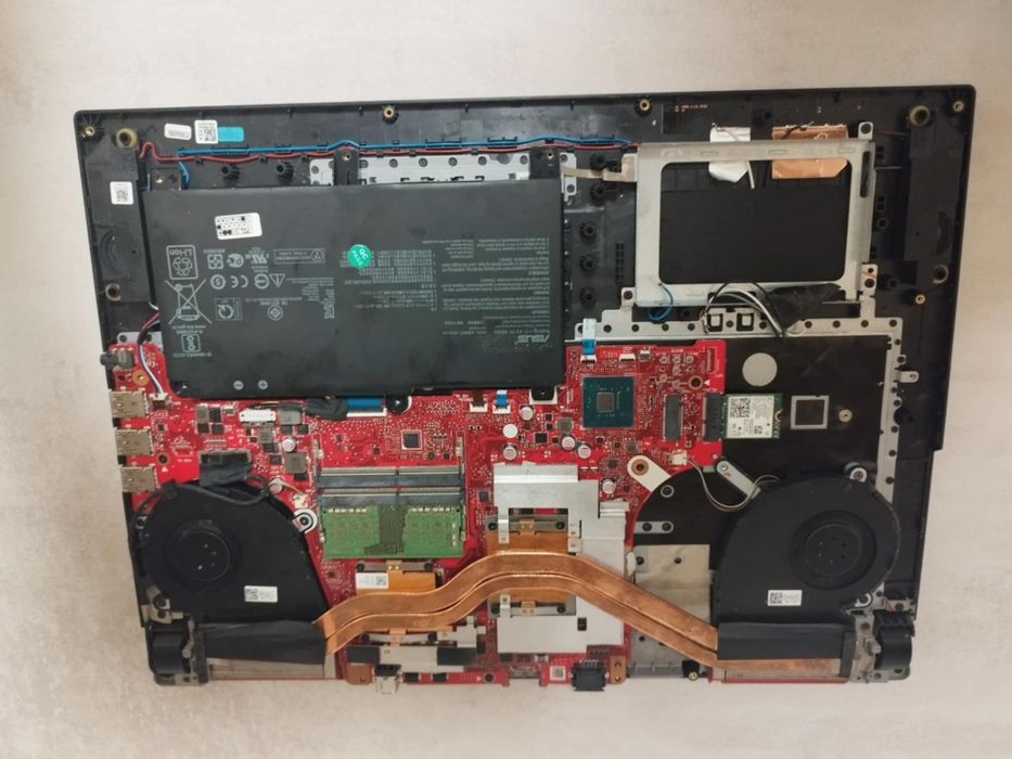 Laptop asus rog strix i7 gen 9 dezmembrez sau complect Alba Iulia • OLX.ro