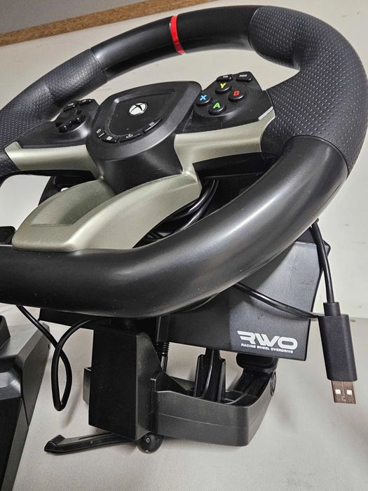 Vand volan xbox/pc Brezoaia • OLX.ro