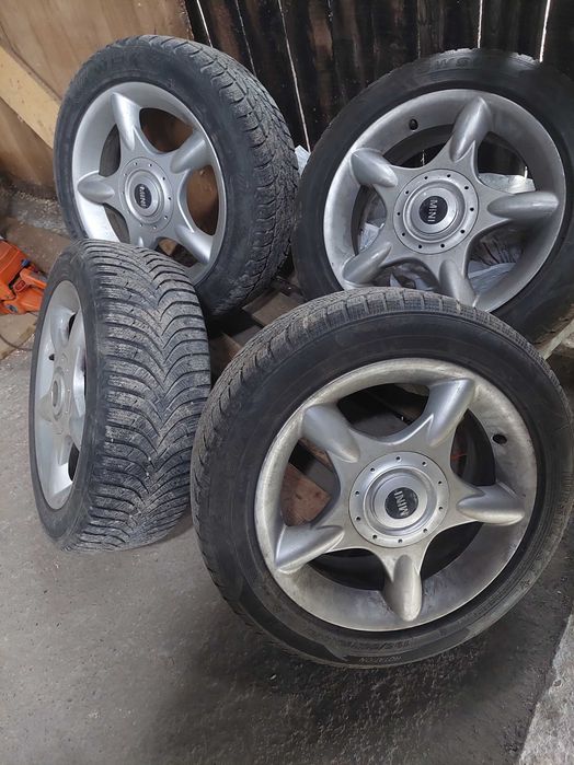 Set Anvelope de iarnă cu janti de aluminiu Reghin • OLX.ro