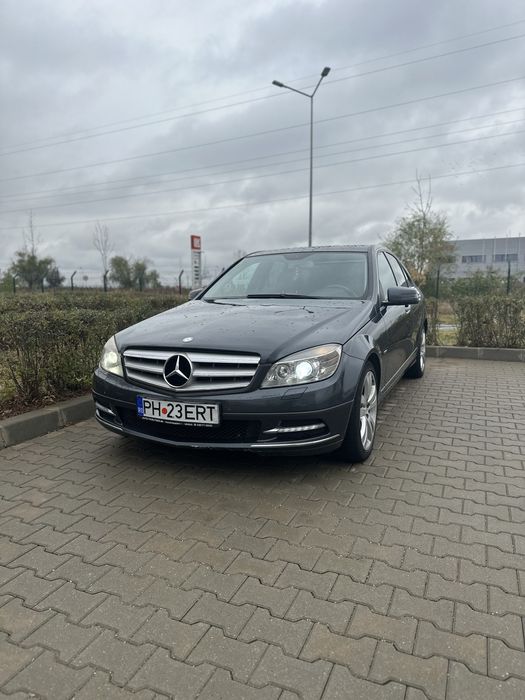 Mercedes c200 Avantgarde 2010 Bungetu • OLX.ro