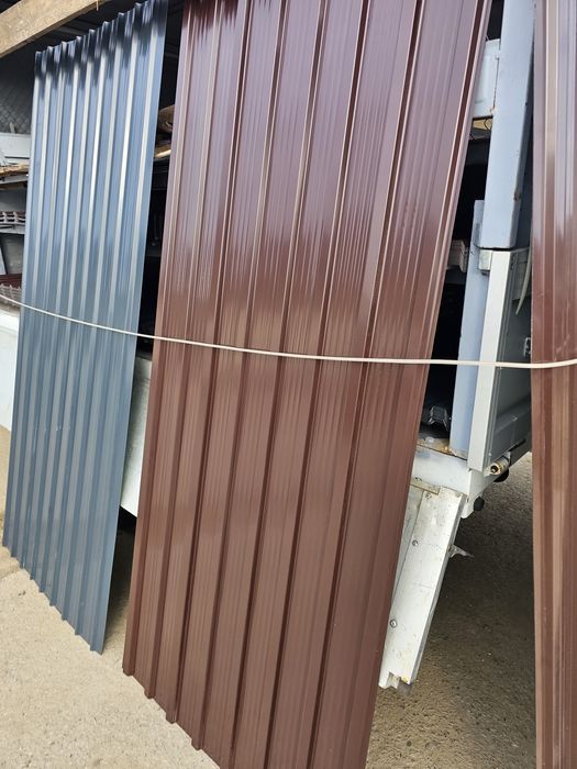 Vand Tabla Cutata Zincata Și Colorata Diferite Grosimi Chisineu-Cris ...