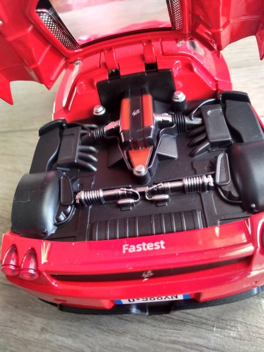 Ferrari Enzo 1/18 гр. Димитровград • OLX.bg