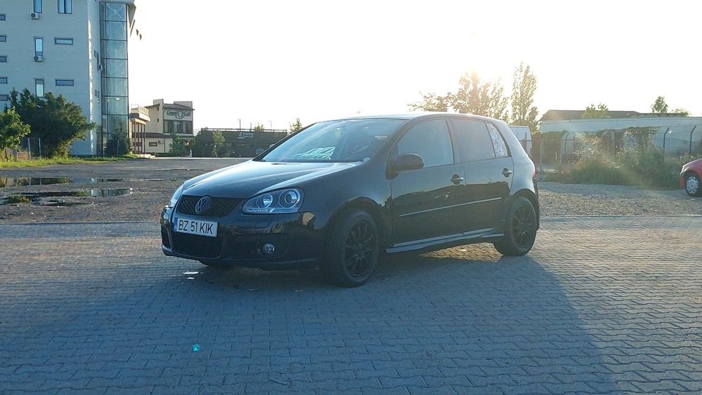 VW Golf 5 1.6 MPI Turda • OLX.ro