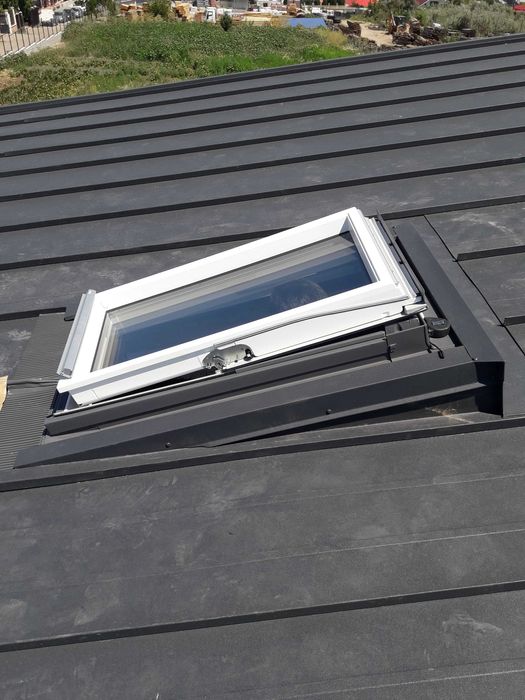 Ferestre de mansardă VELUX/Ferestre pentru acoperiș terasă/Tuneluri So ...