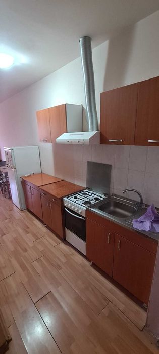 Dau în chirie apartament Oradea • OLX.ro