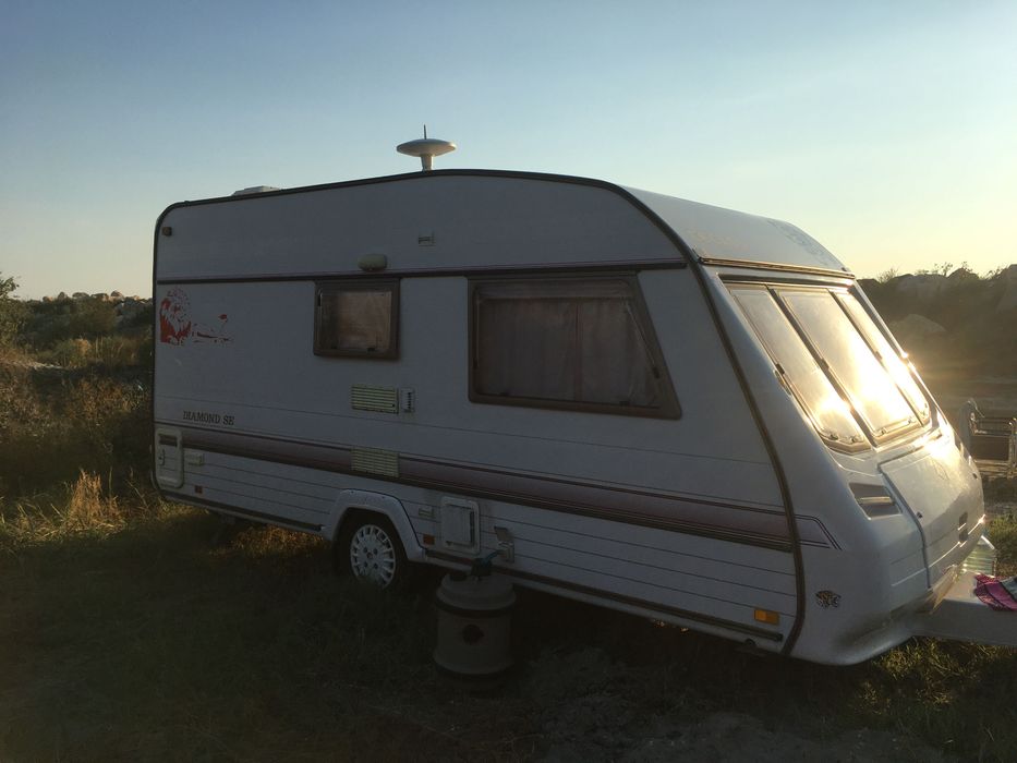 Rulota diamond caravan Slobozia • OLX.ro