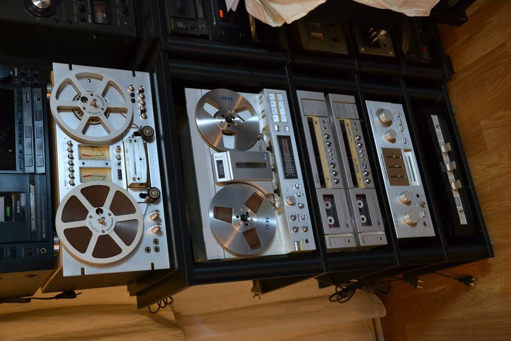 Rack linie audio hi-fi -casetofon Akai GX F71 Bec vu metre akai ...