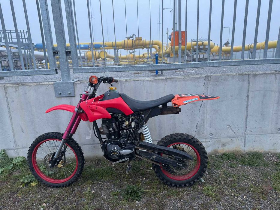 Кросов мотор 250 cc с. Малко Кадиево • OLX.bg