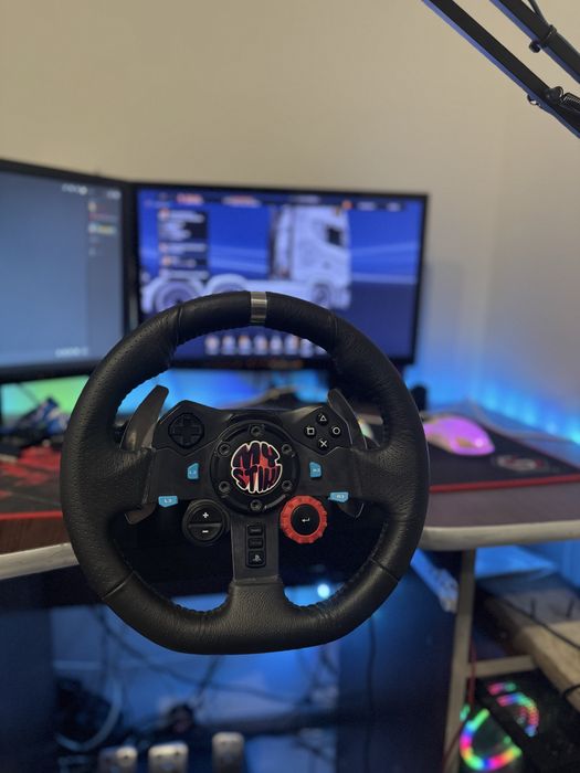 Vand Volan Logitech G29 Paduroiu din Vale • OLX.ro