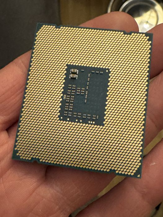 Procesor Intel I7 5930K 3.5GHz Bucuresti Sectorul 2 • OLX.ro