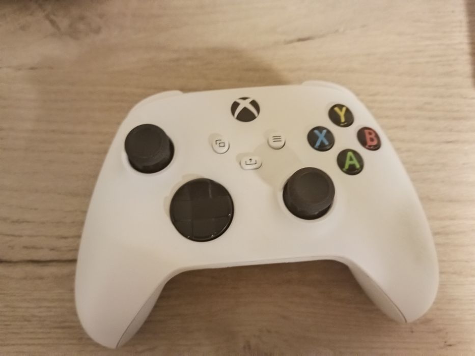 Vând controler xbox series s Ilfov Voluntari • OLX.ro