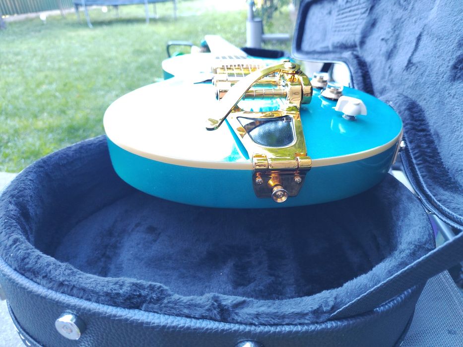 Chitară custom în stil Les Paul, cu o singură doză centrală P90 ...