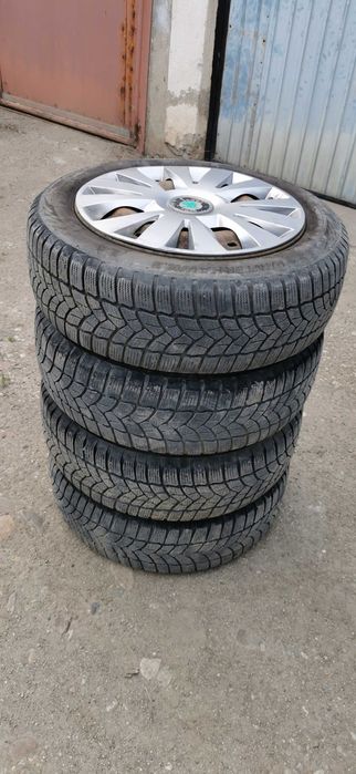 Vand roti/cauciucuri iarna Skoda Fabia/ VW Polo/Seat Ibiza 185/55R15 ...
