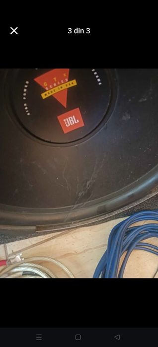 Vând subwoofer jbl cu statie și cabluri Semlac • OLX.ro
