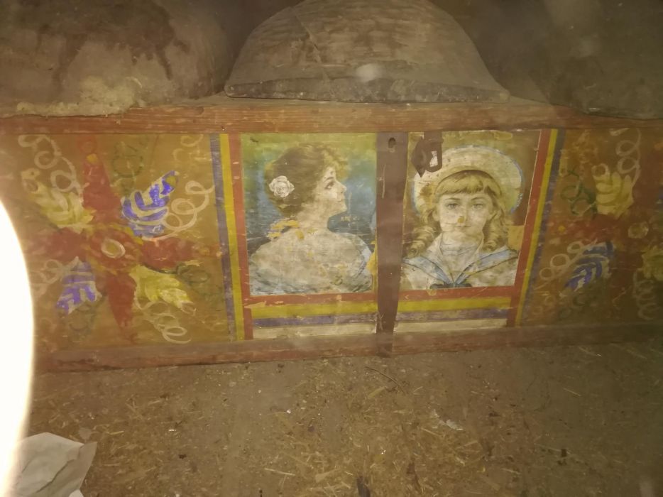 Lada de zestre(cufar) 3 bucăți vechi/antichitati de 200 de ani Craiova ...