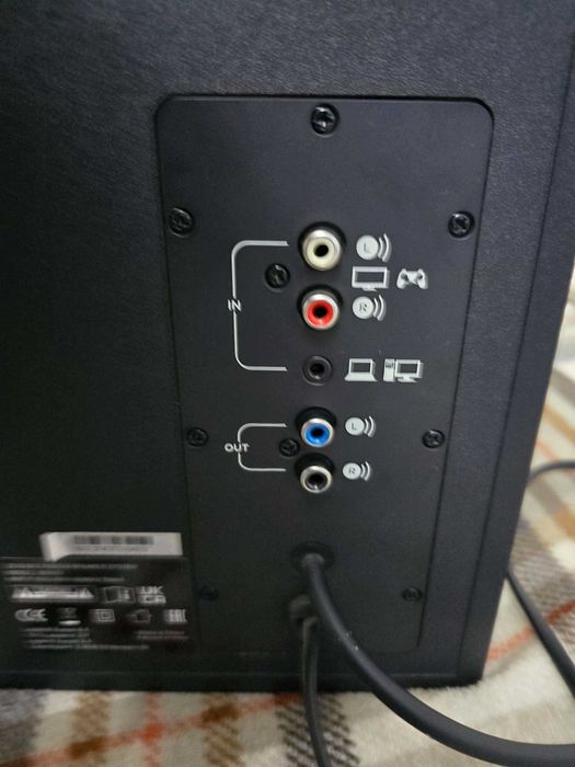 Boxe Logitech Z533 Constanta • OLX.ro