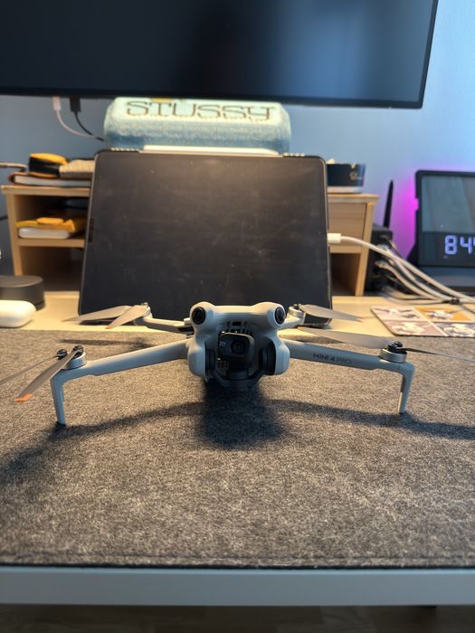 DJI mini 4 Pro fly more combo Bucuresti Sectorul 1 • OLX.ro