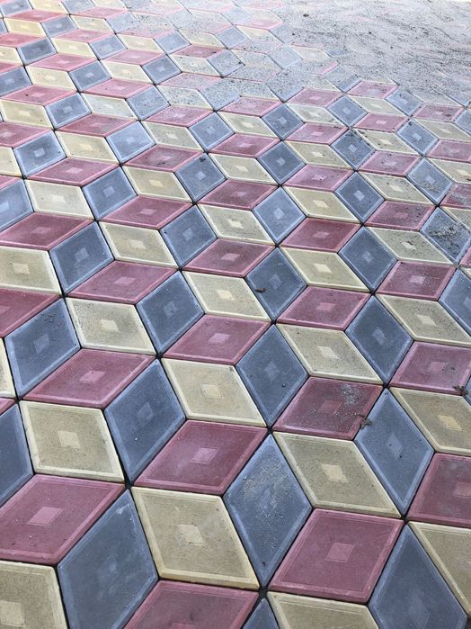 Pavaj Pavele model 3d, diferite culori pentru gradina. Ilfov Popesti ...