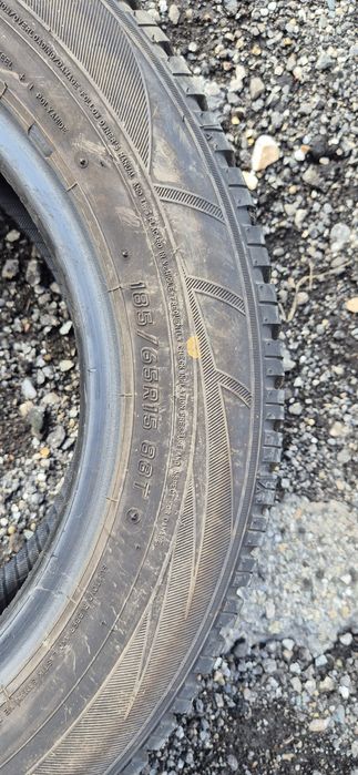 4 cauciucuri iarna 185/65/15 Falken Eurowinter Profil 7.5mm DOT 03.20 Floresti • OLX.ro