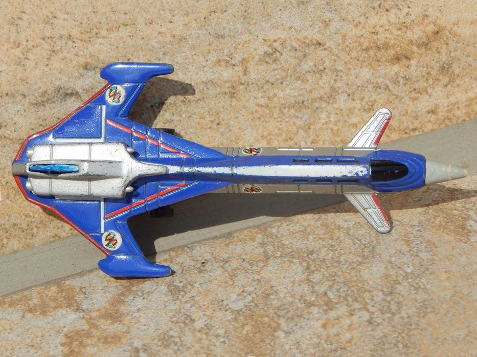 Macheta avion Spectrum Passenger Jet Captain Scarlet 1993 lipsa coada ...