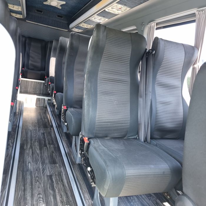 VIND microbuz mercedes sprinter 516cdi 2018 21 locuri Pitesti • OLX.ro