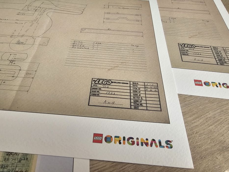 Lego exclusive VIP Print патенти Belgian 1958г. и Wooden Duck 1930г. гр ...