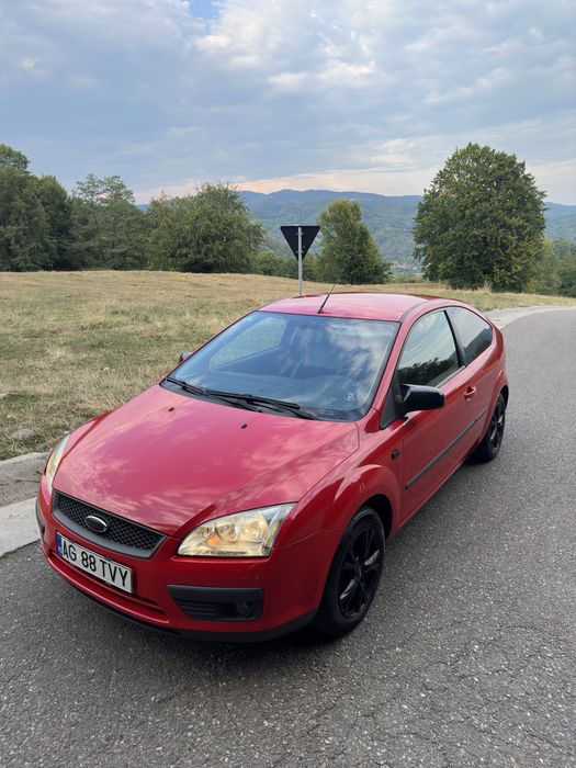 Se vinde Ford Focus II 1.6i Coupe Curtea de Arges • OLX.ro