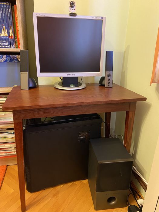 Calculator+monitor+sistem audio+router Bucuresti Sectorul 2 • OLX.ro