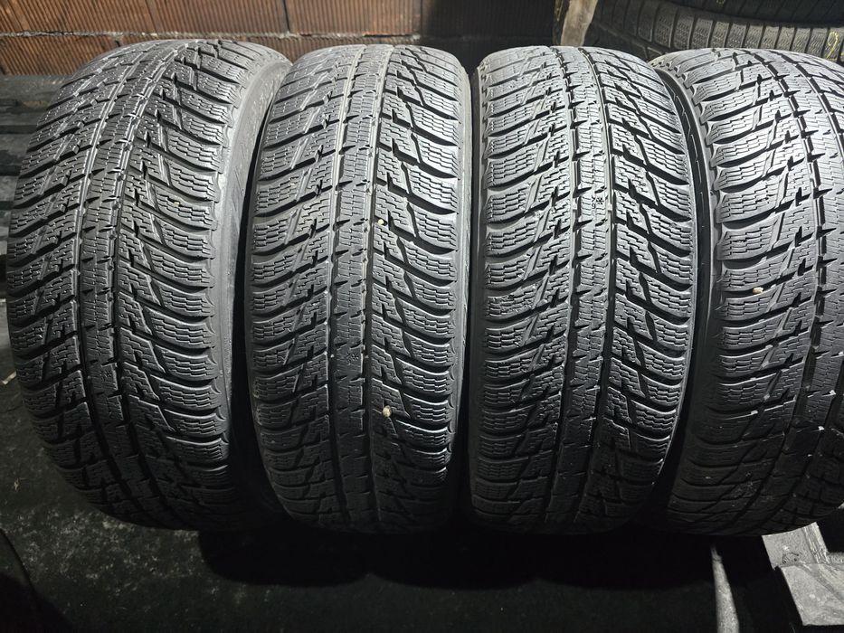Anvelope 225/55 R18 NOKIAN de iarna Bucuresti Sectorul 4 • OLX.ro