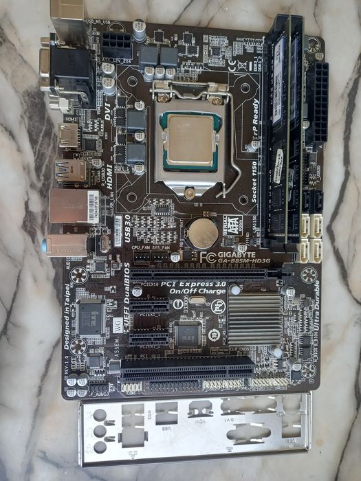 Дънна платка GIGABYTE GA-B85M-HD3G+ Intel® Core i7-4770+16gb lga 1150 ...