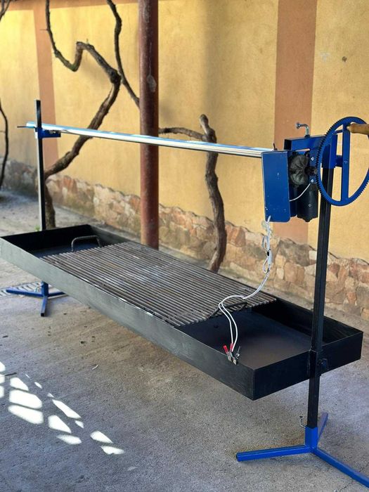 Rotisor pentru grătar de 2 metri lungime Brasov • OLX.ro