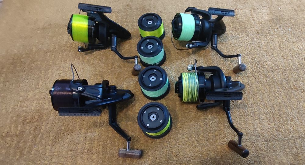 Set 4 mulinete Okuma Custom Black CB 80 Bucuresti Sectorul 3 • OLX.ro