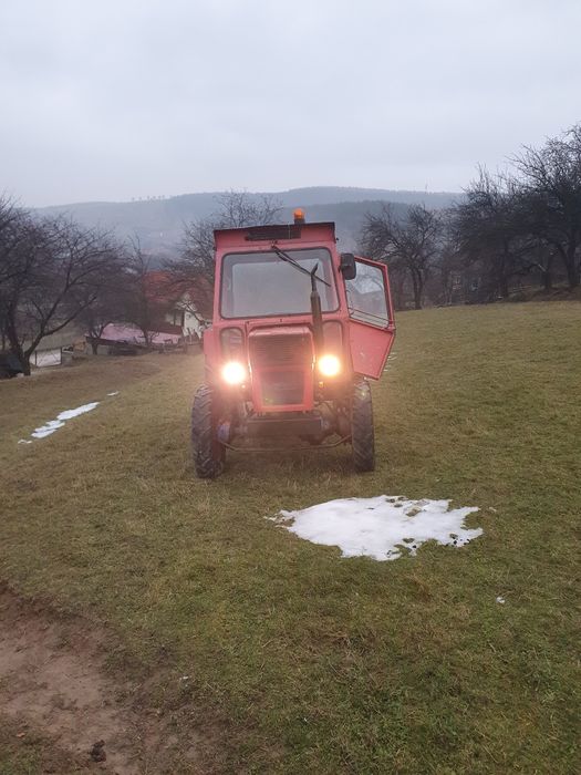 Tractor utb 445 4x4 Valea Mare • OLX.ro
