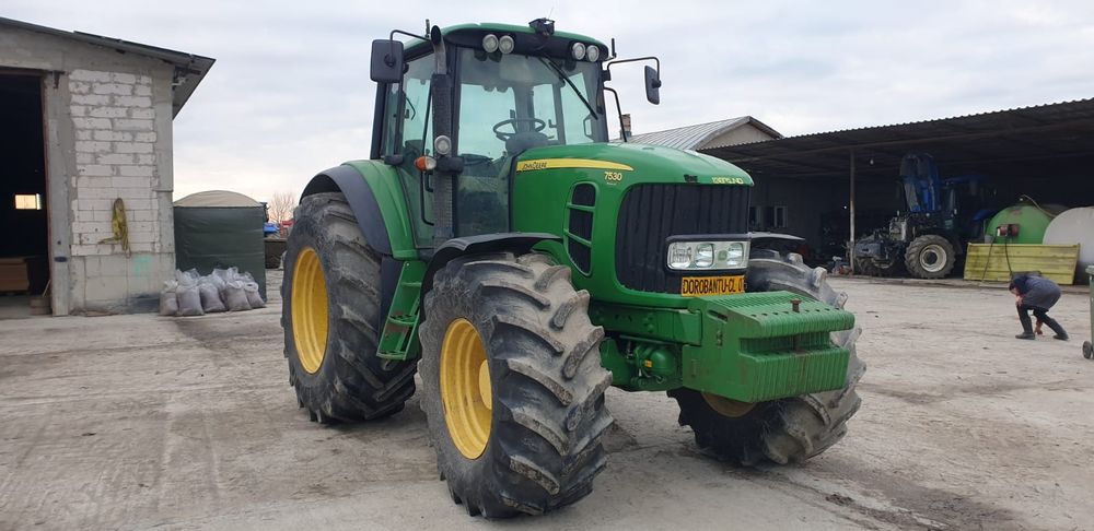 Tractor John Deere Dragalina • OLX.ro