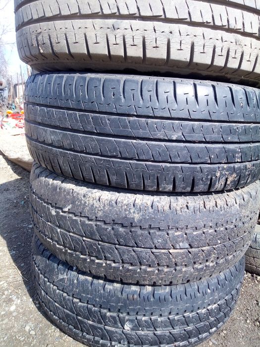 Anvelope Sprinter 235 65R16C/Anvelope Vw Crafter 235 65R16C Iasi • OLX.ro