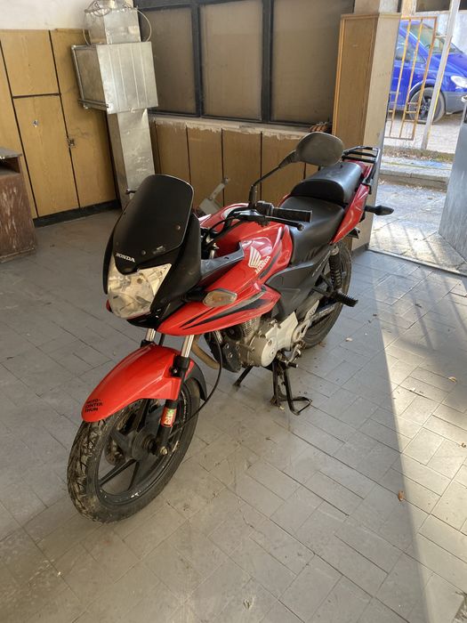 Honda cbf 125cc (СПЕШНО) гр. Кюстендил Център • OLX.bg