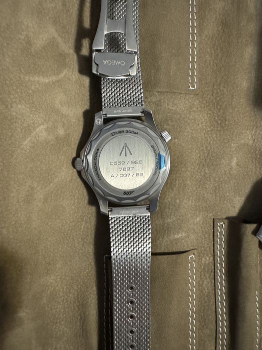 Omega Seamaster 300m NTTD 007 Galati • OLX.ro