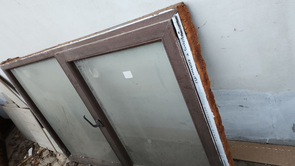 Fereastra PVC nuanta nuc Timisoara • OLX.ro