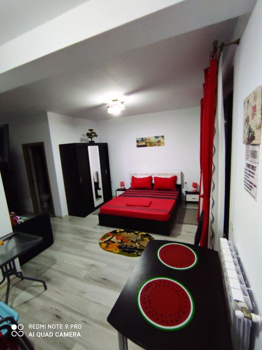 Cazare la malul marii mamaia nord la 100 metri de plaza kazeboo Mamaia ...