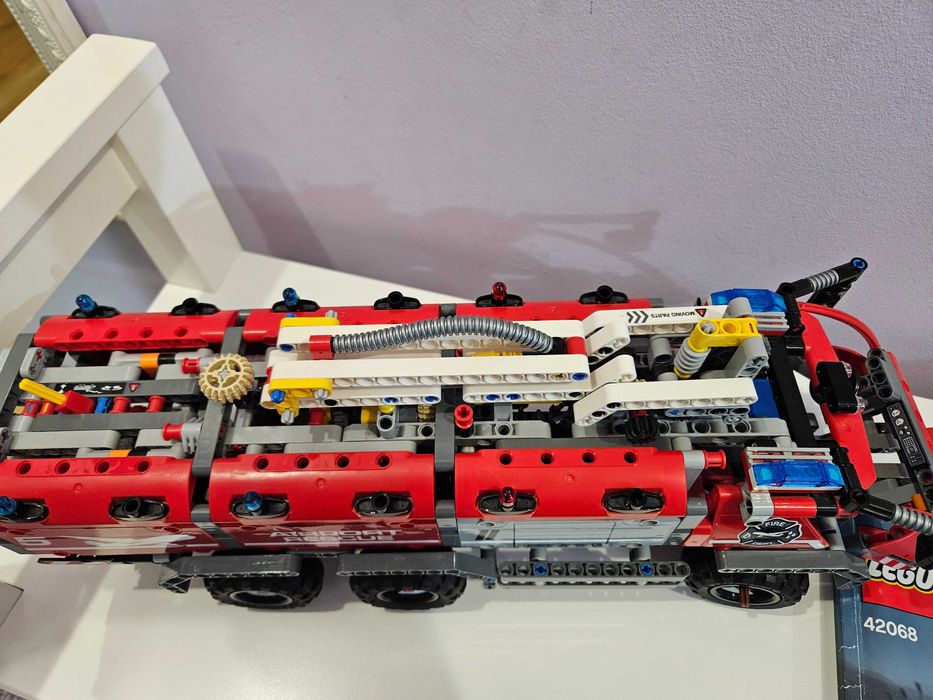 Lego tehnic masina de interventie Cluj-Napoca • OLX.ro