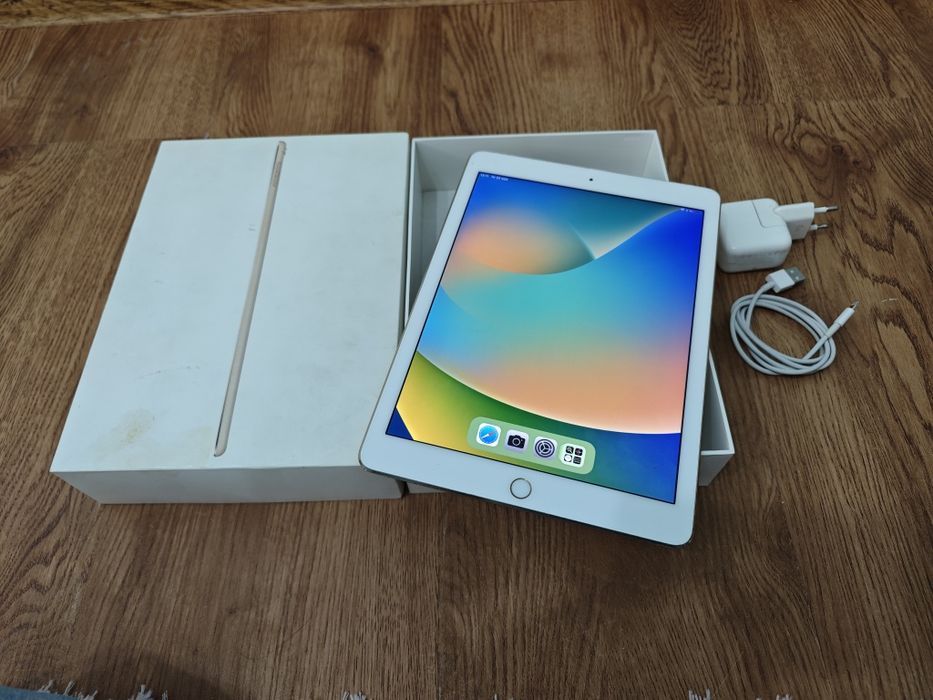 Apple iPad Pro 9.7 5G/Wi/Fi 32GB: 130 у.е. - Планшетные компьютеры Ташкент на Olx