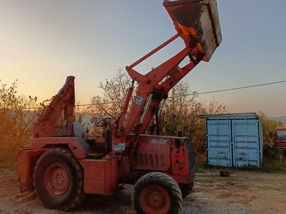 Mini buldo fai 60 cai (tractor) 4x4 Miroslovesti • OLX.ro