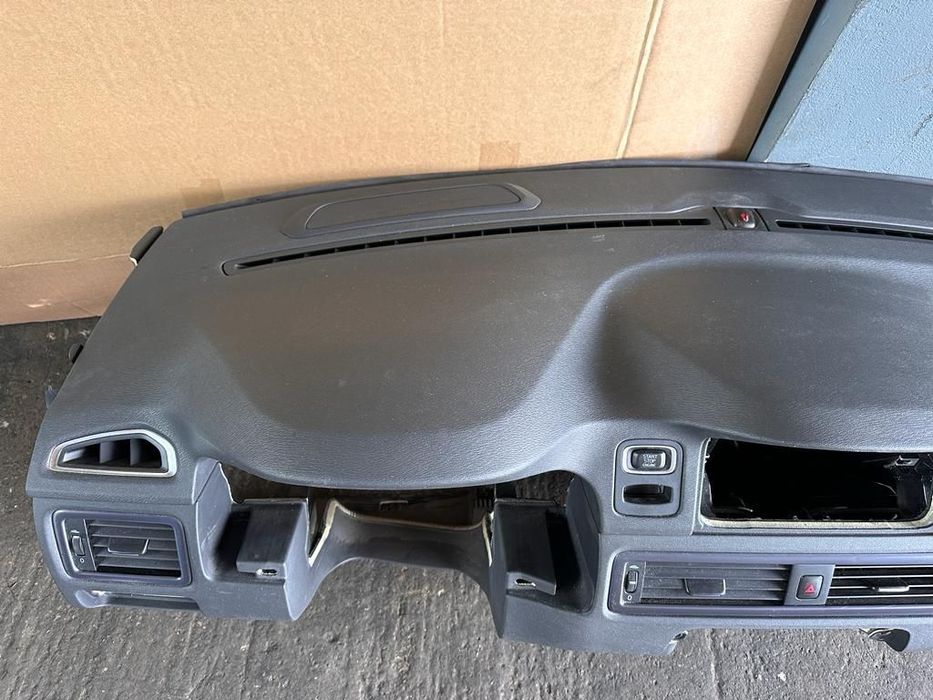 Plansa de bord cu 2 airbag-uri distronic Volvo S80 V70 XC70 2012-2016 ...