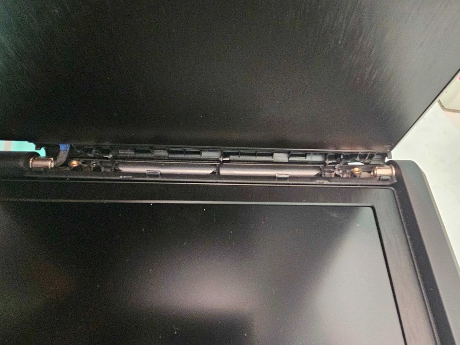 Monitor portabil TeamGee P2 PRO Tri Screen FULL HD IPS Tip C Arad • OLX.ro