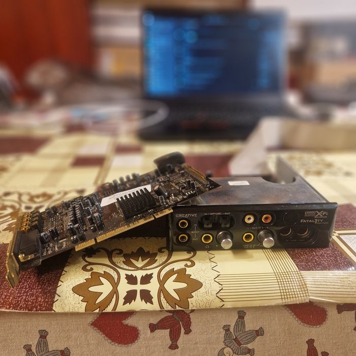 Creative labs SB0460 Звукова карта / SB0250 Бластър хъб гр. Стара ...