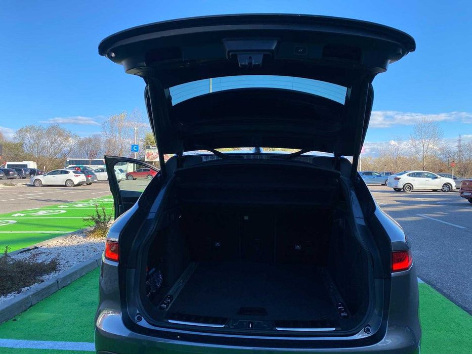 Jaguar F-Pace /Prestige/ 4x4 /Head-up/ Volan incalzit/ Unic proprietar ...