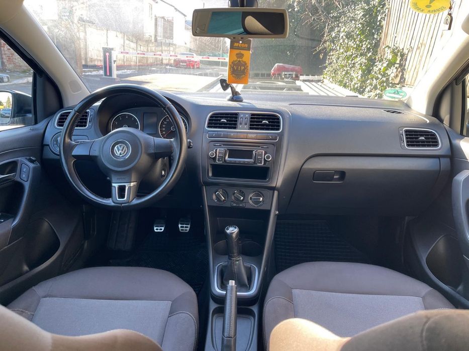 *Volkswagen Polo 2012 Model Style euro 5* Bucuresti Sectorul 1 • OLX.ro