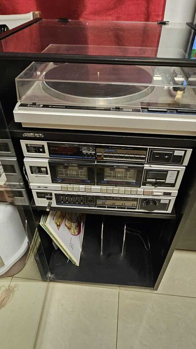 Vintage! Amplificator, pickup, radio, casetofon , 2 boxe Pioneer Glina • OLX.ro